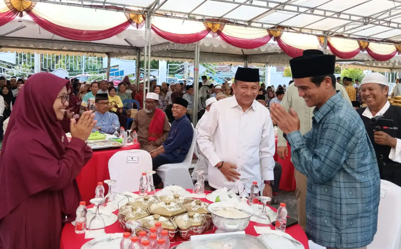 Wakil Ketua DPRD, Sambut Bupati dan Wakil Bupati Nunukan · marajanews.id